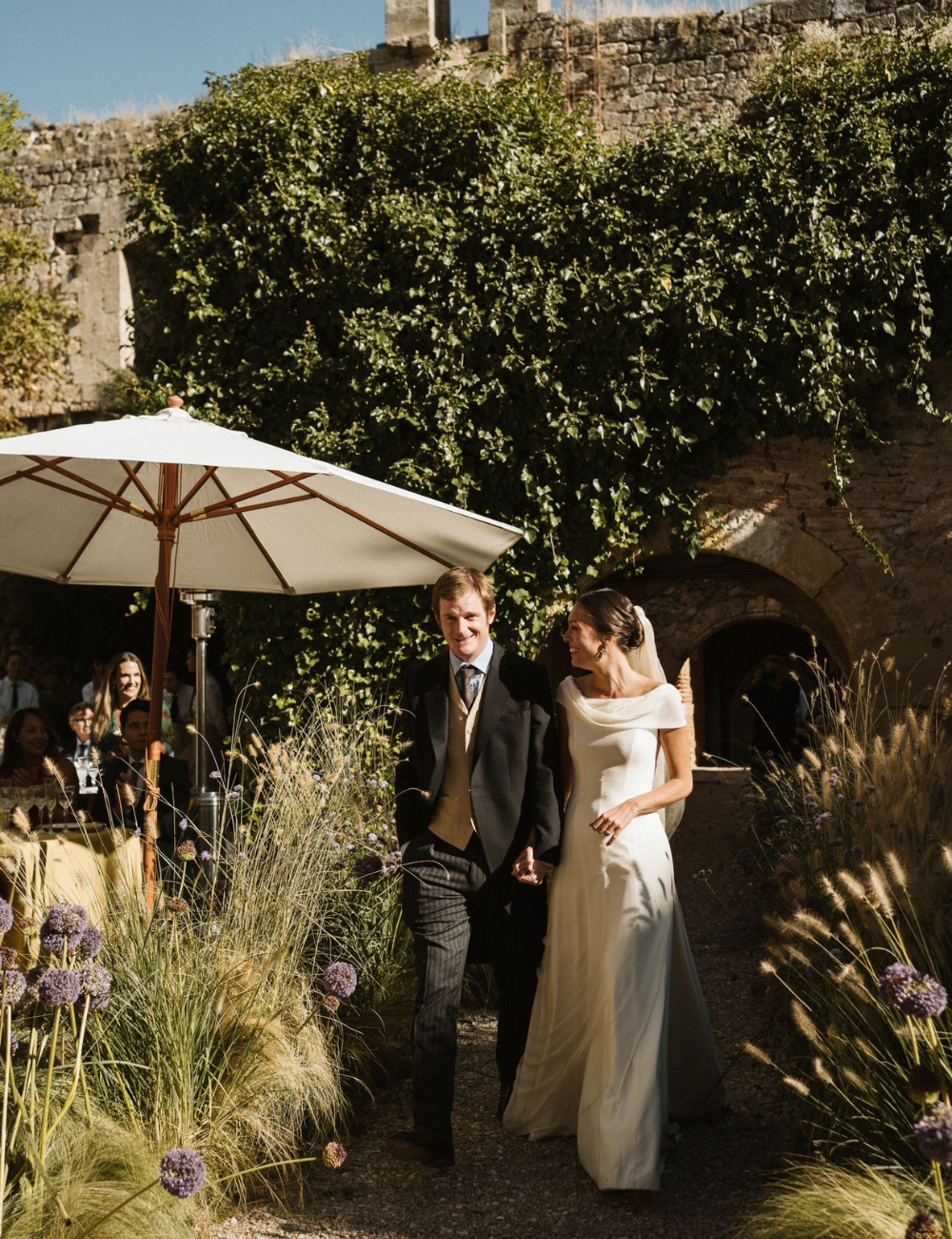 La boda de Julia y Fred en Pedraza • Artículos • Casilda se casa